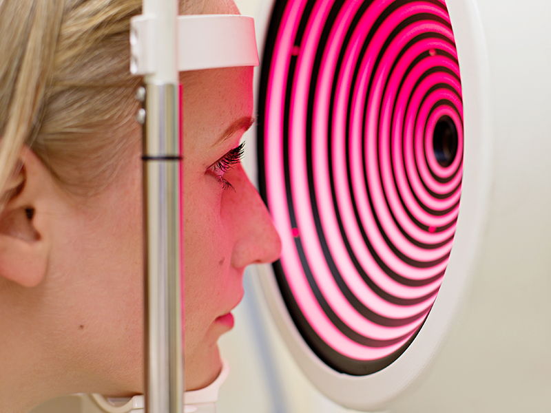 Corneal topography Scheimpflug camera | Ophthalmology Surgery Center ...